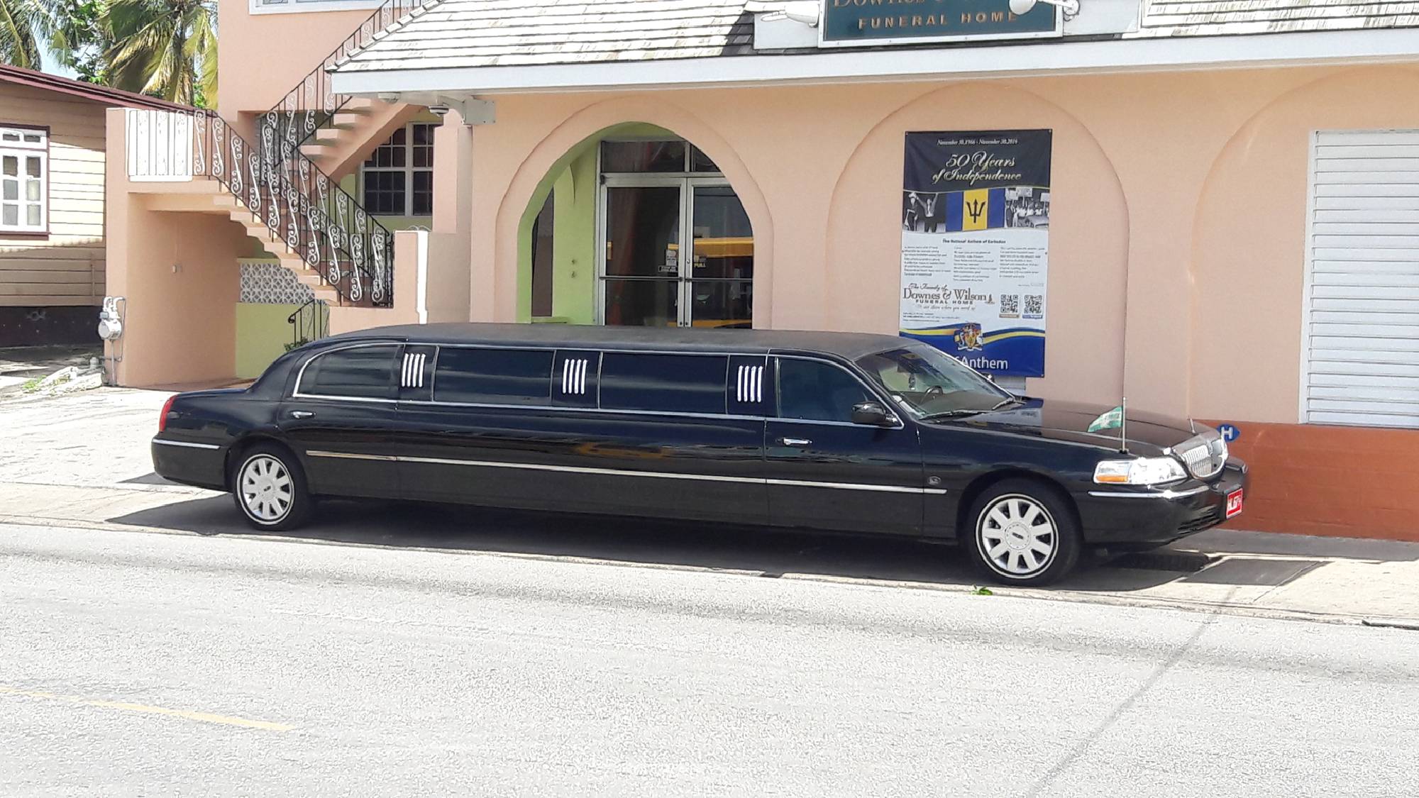 Executive Cars & Limousines - Downes & Wilson Funeral Home